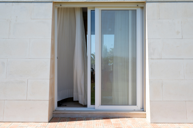 How Glass Sliding Doors Are Enhancing Modern Architecture | First Class ...